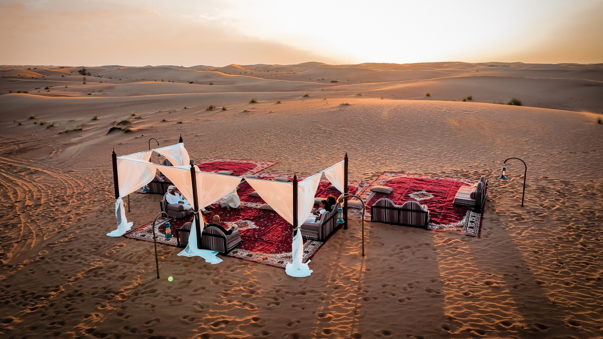 Desert Dune Buggies and Evening Safari Combo in Dubai