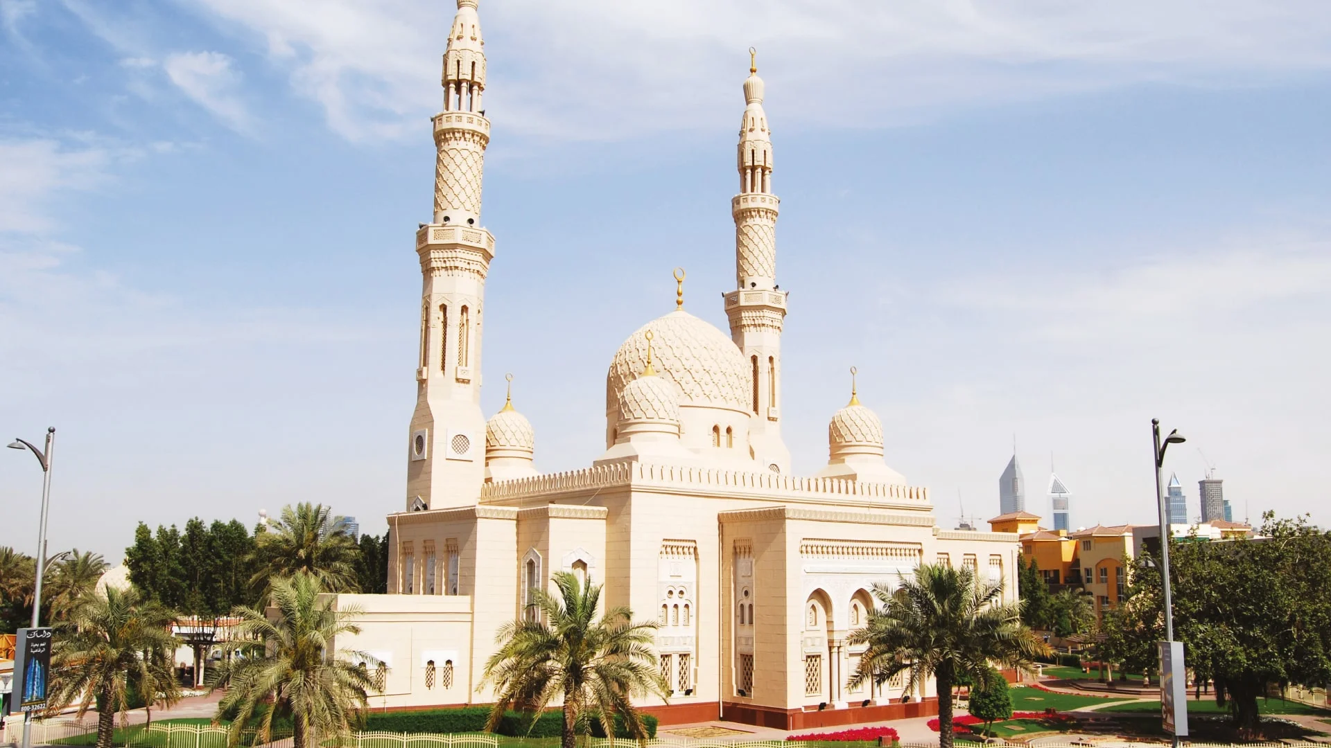 Traditional Dubai Tour | Arabian Adventures